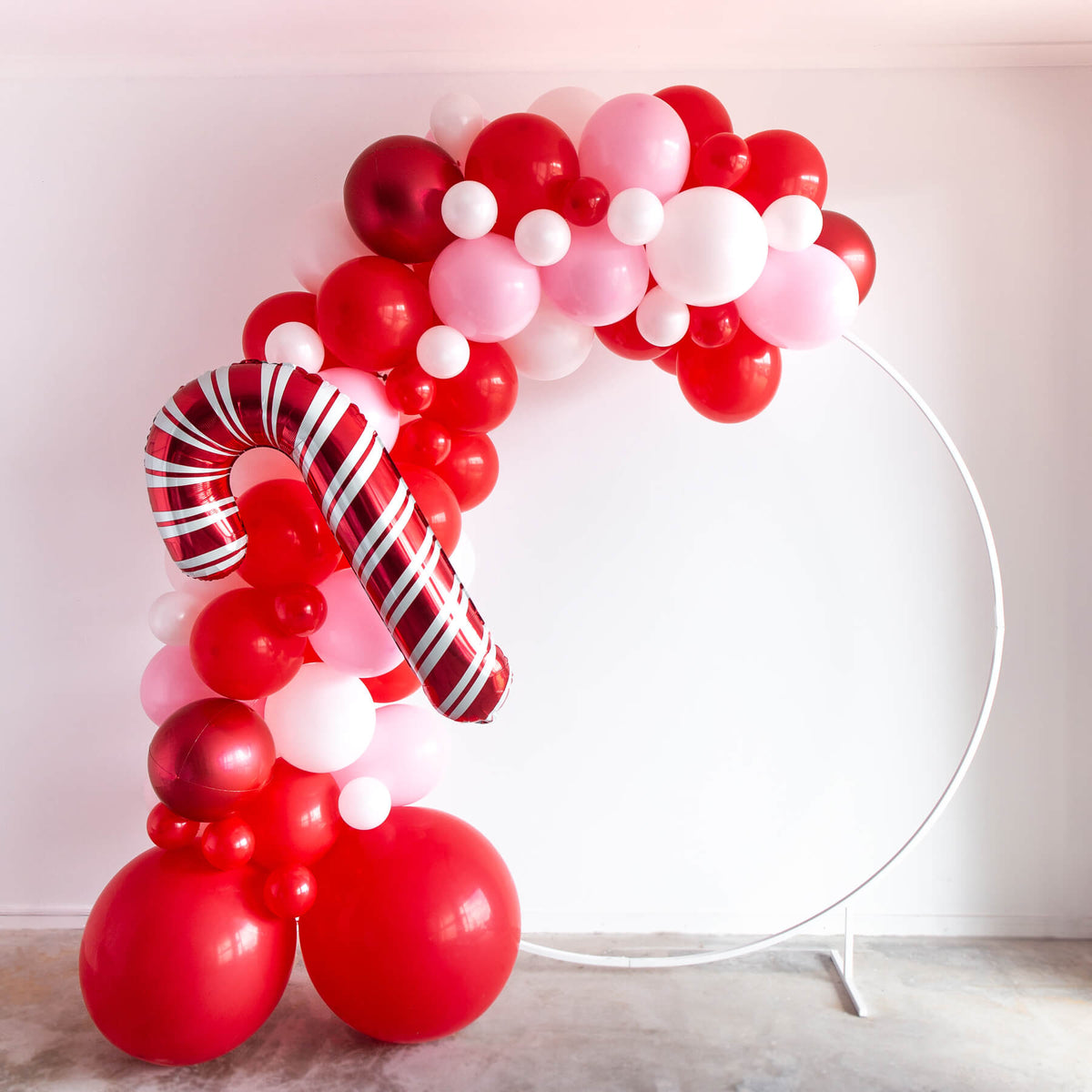 "Jolly Santa" DIY Balloon Garland Kit – The Pop-Up Party Co.